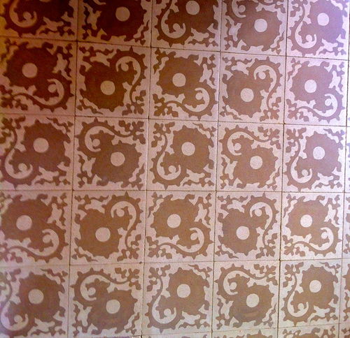The Geometry of Antoni Gaudi - EscherMath